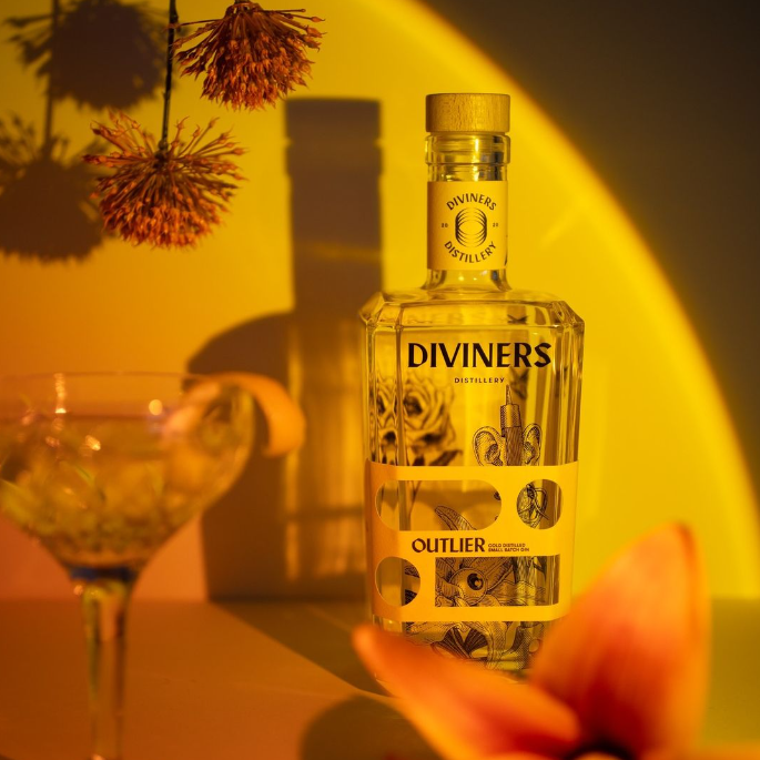 Diviners Outlier Gin – Bold Australian Gin with Native Botanicals ...